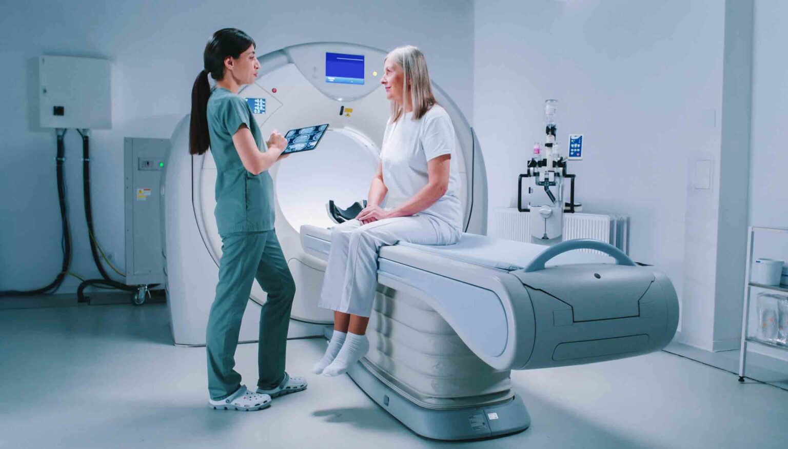 What is the difference between a low-dose CT scan and a regular CT scan ...
